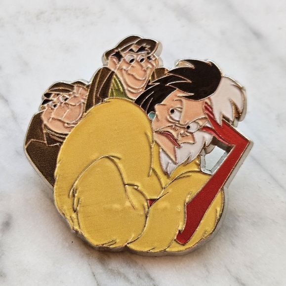 Disney | Jewelry | Cruella De Vil Horace And Jasper From 1 Dalmations ...
